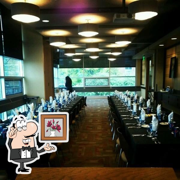 Pollock Commons in State College - Restaurant reviews