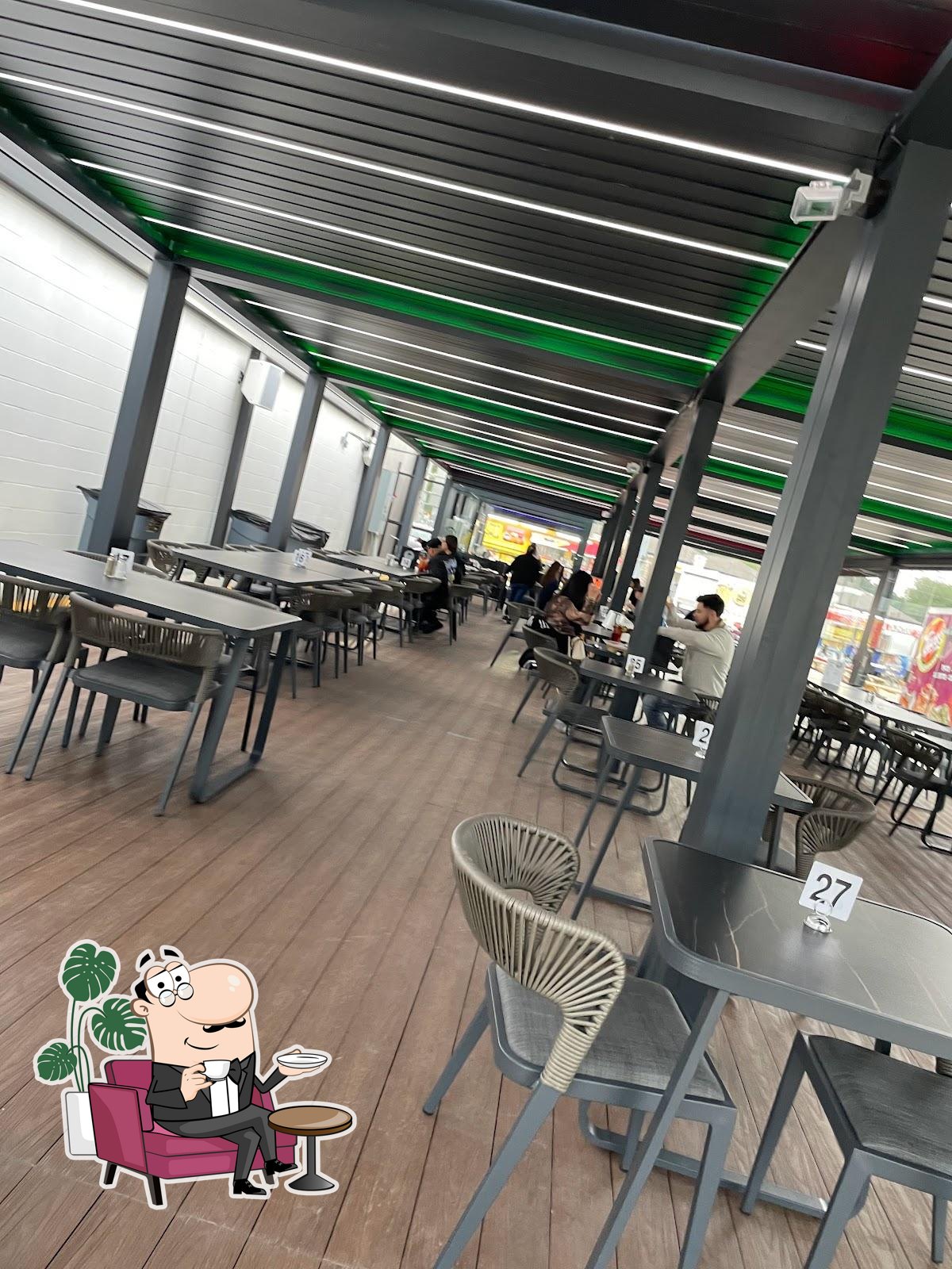 Kroozin Food Park in Houston - Restaurant reviews