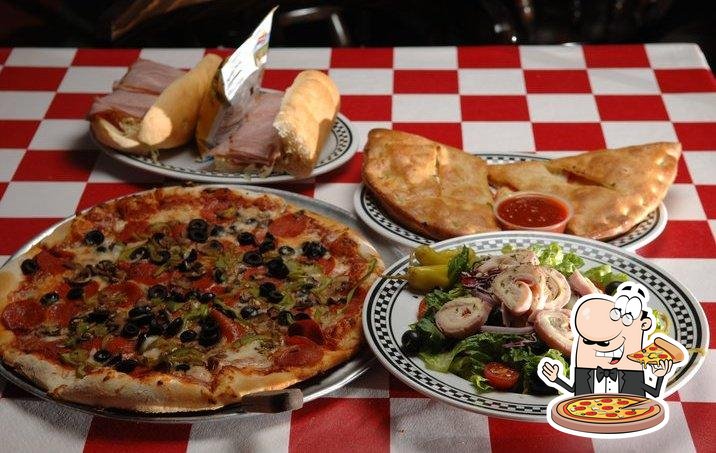 Lovezzola's Pizza & Sub in Pooler - Restaurant menu and reviews