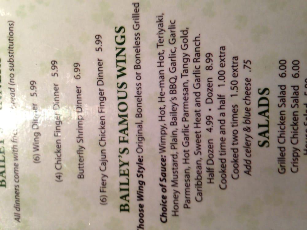 Bailey's Bar & Grille in Elyria - Restaurant menu and reviews