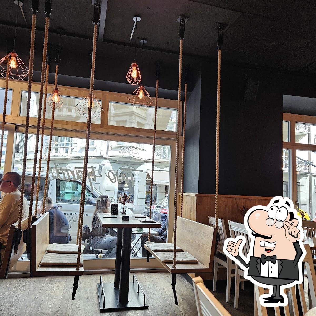 Two Hands Restaurant, Luzern - Speisekarte, Preise und Bewertungen