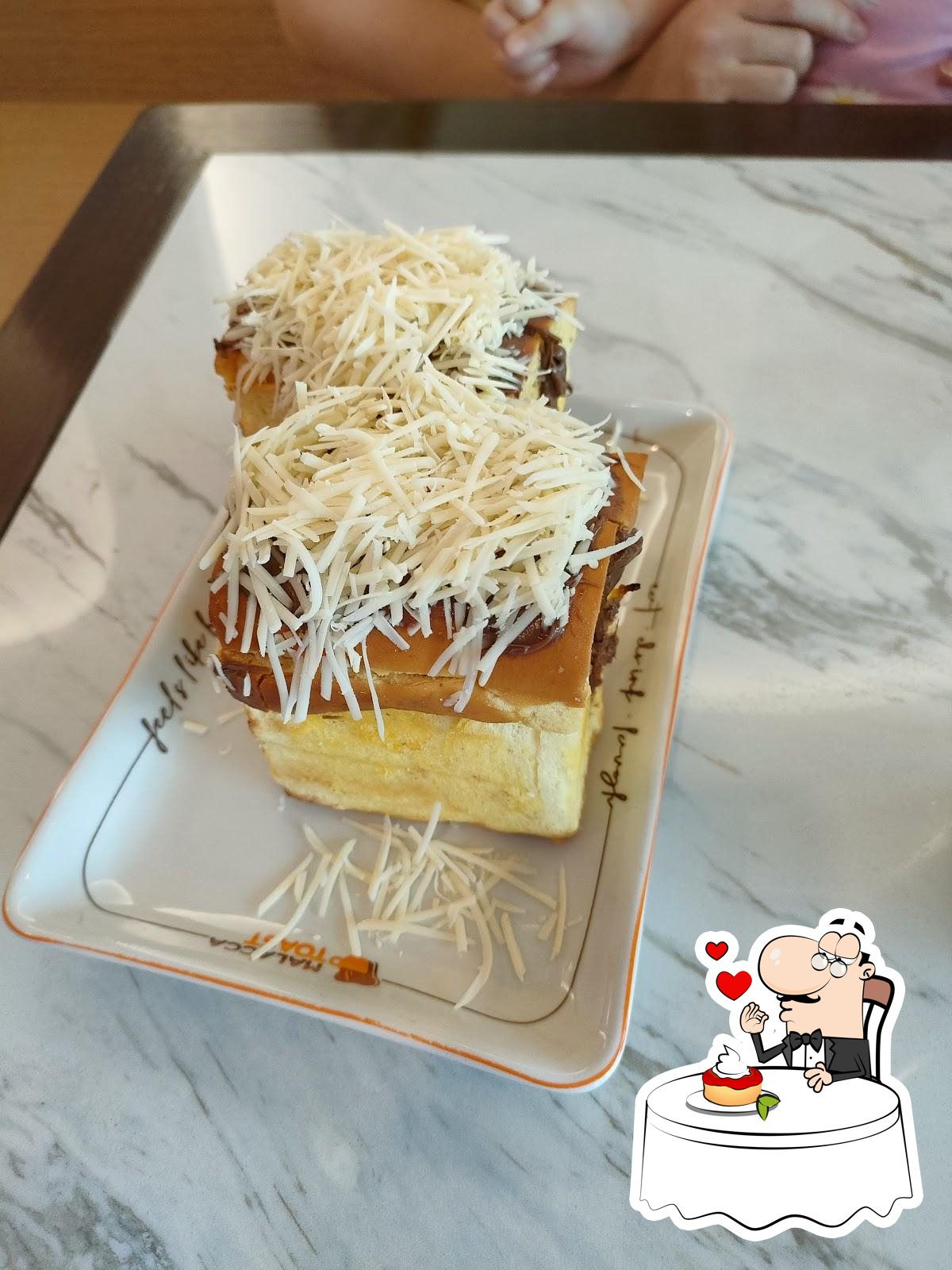 MALACCA TOAST CORNER GADING SERPONG restaurant, Curug Sangereng ...