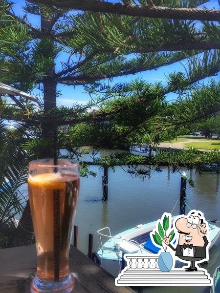 The Bridge Hotel Mordialloc in Mordialloc - Restaurant menu and reviews