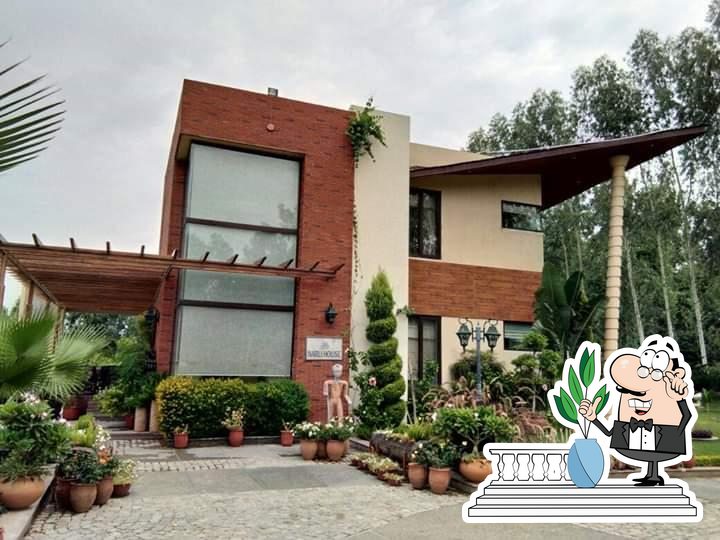 SK Chicken Point, India - Restaurant reviews