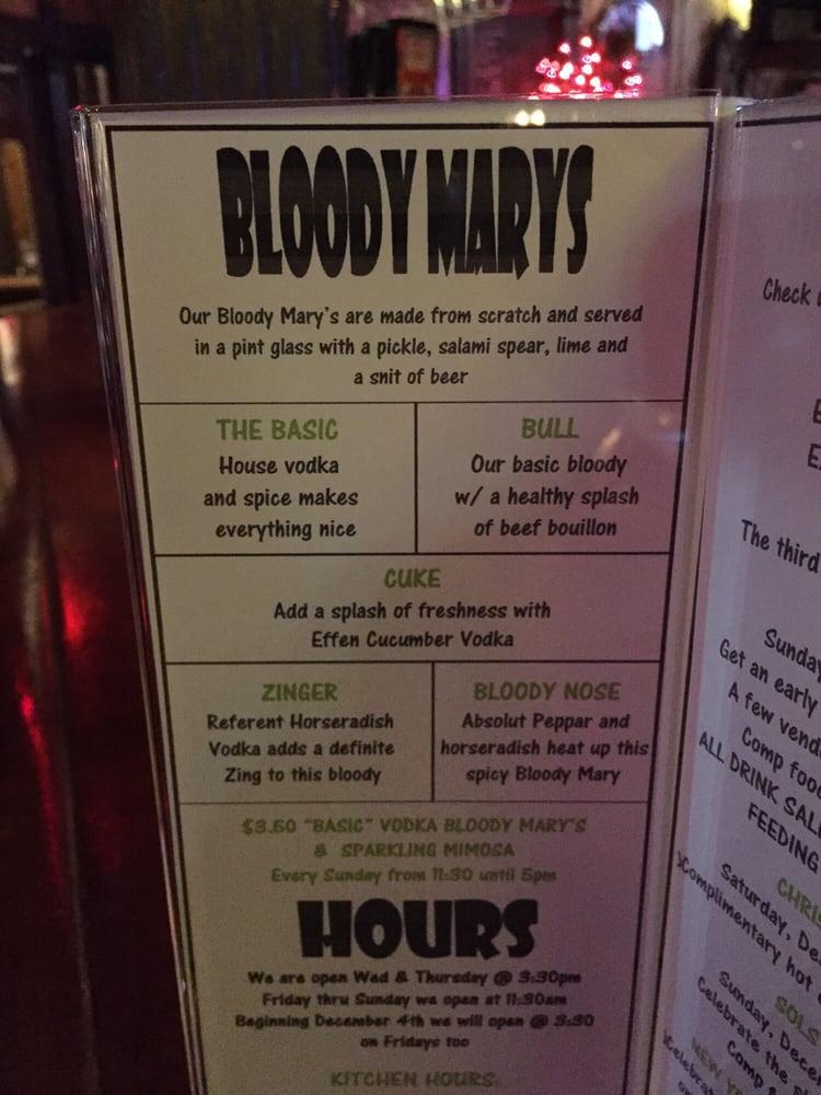 Menu at Hogs & Kisses pub & bar, Lake Geneva
