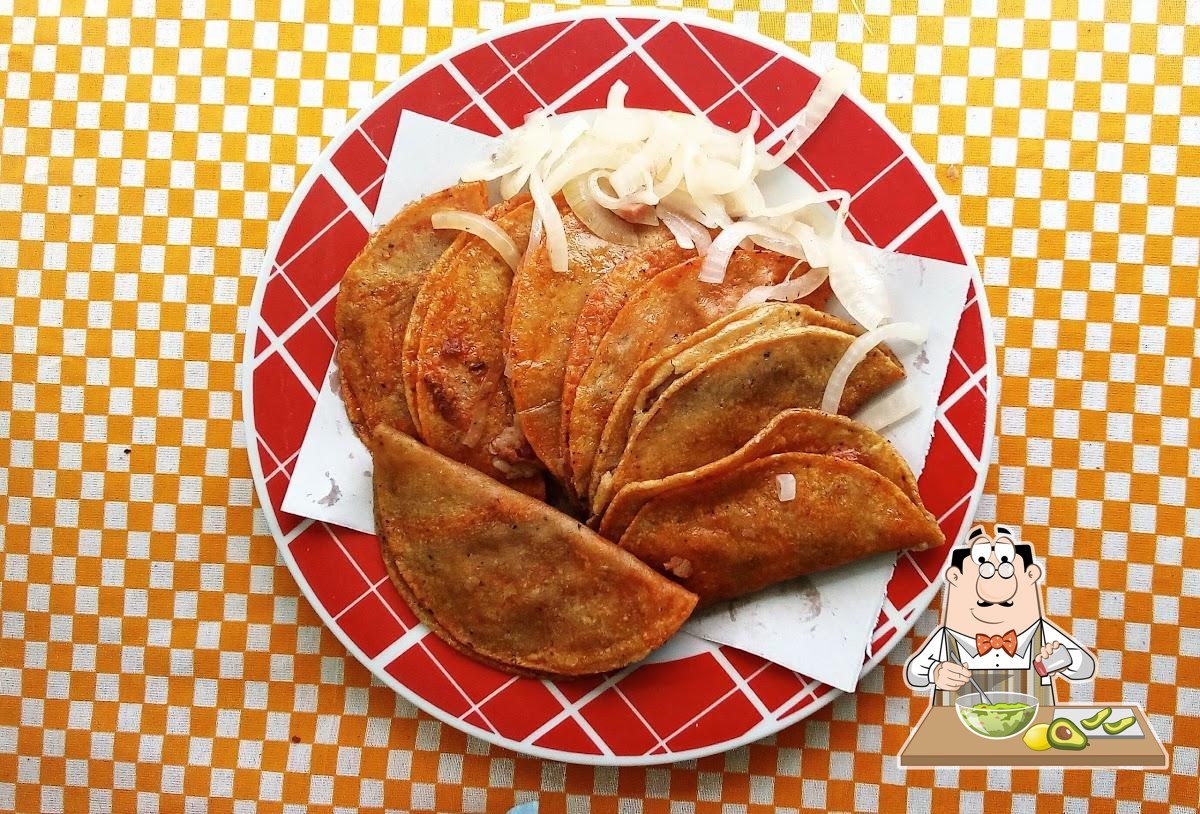 Restaurante Tacos De Canasta "El Huesos", Heroica Puebla de Zaragoza ...
