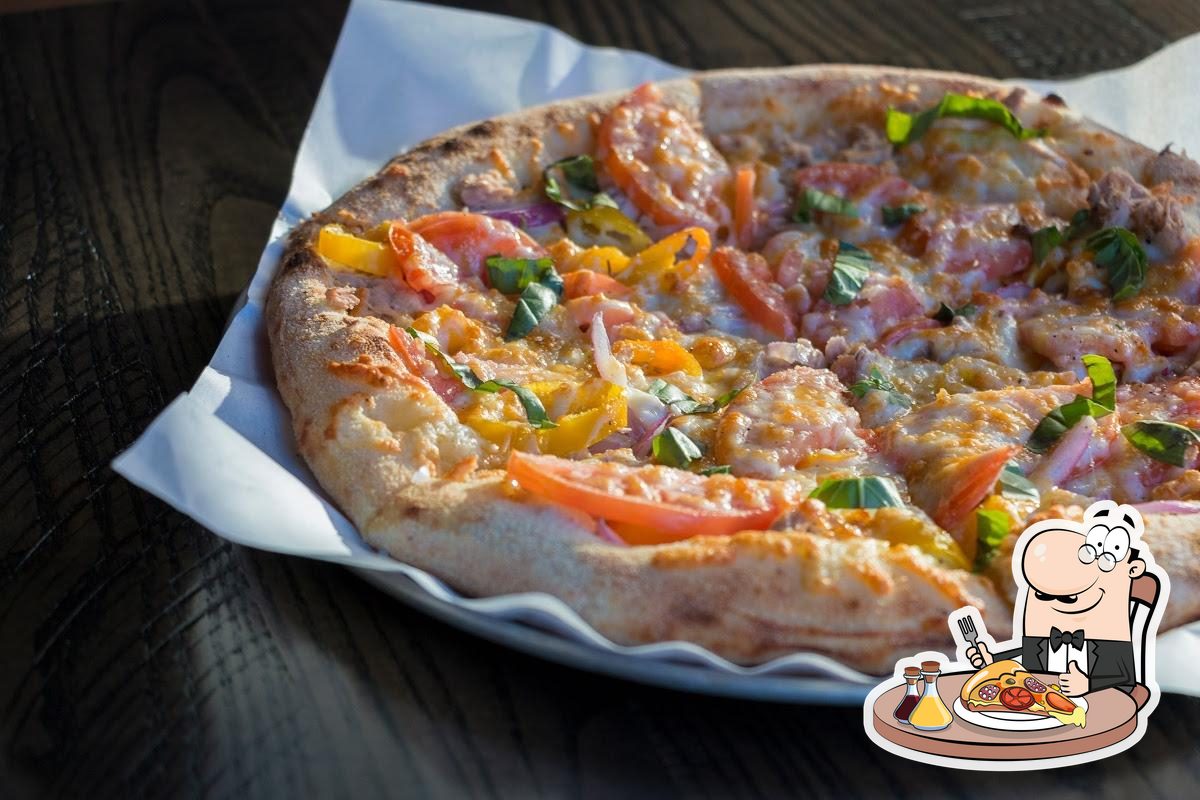 Pizza Hotline, 295 Main St in Selkirk - Restaurant reviews