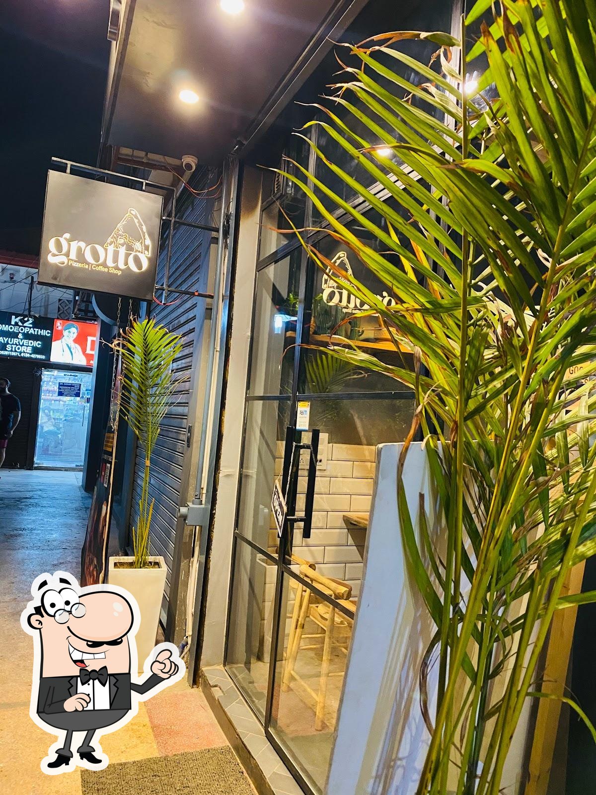 Grotto - PizzeriaCoffee Shop, Gurugram - Restaurant reviews