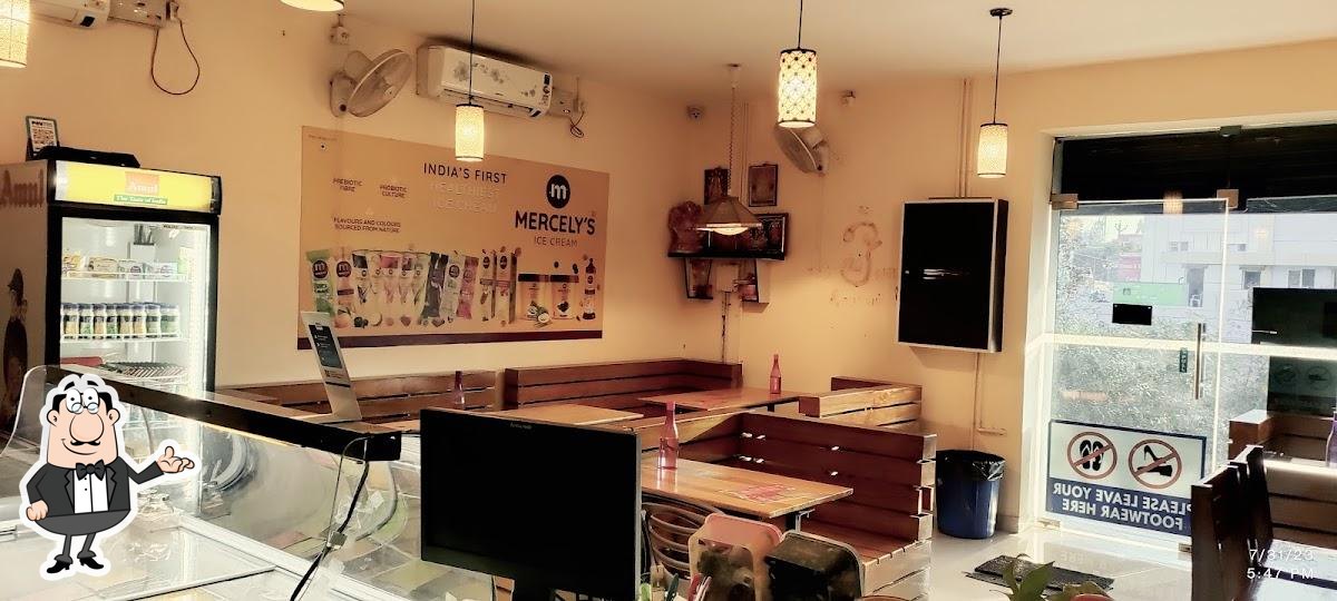 Amul Ice Cream and Snacks Parlour, Sulur - Restaurant reviews
