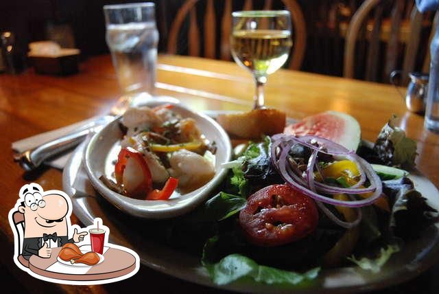 Warren House Pub in Cannon Beach - Restaurant menu and reviews