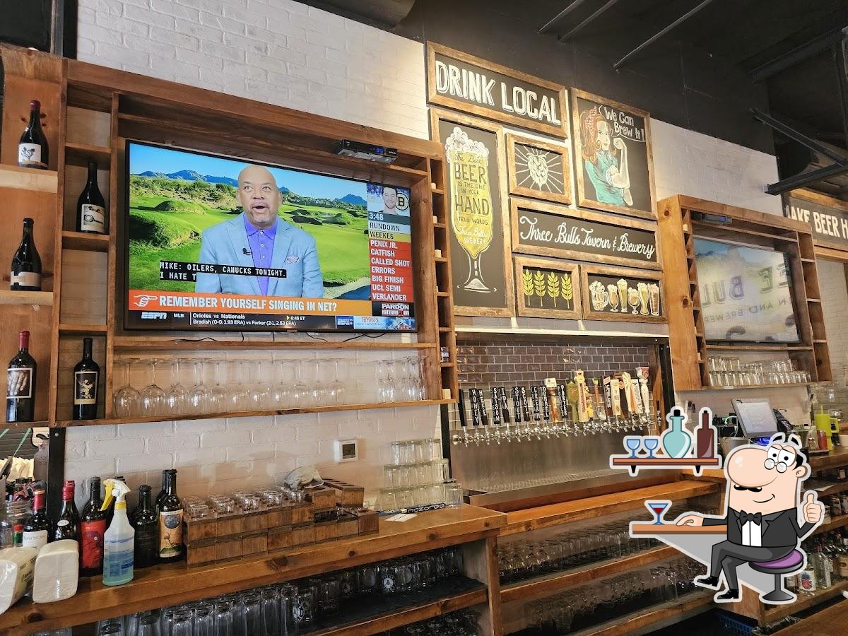 Three Bulls Tavern & Brewery, Brandon - Restaurant menu, prices and reviews