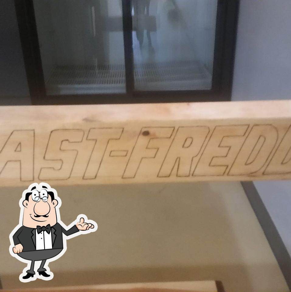 Fast Freddys in Dubuque - Restaurant reviews