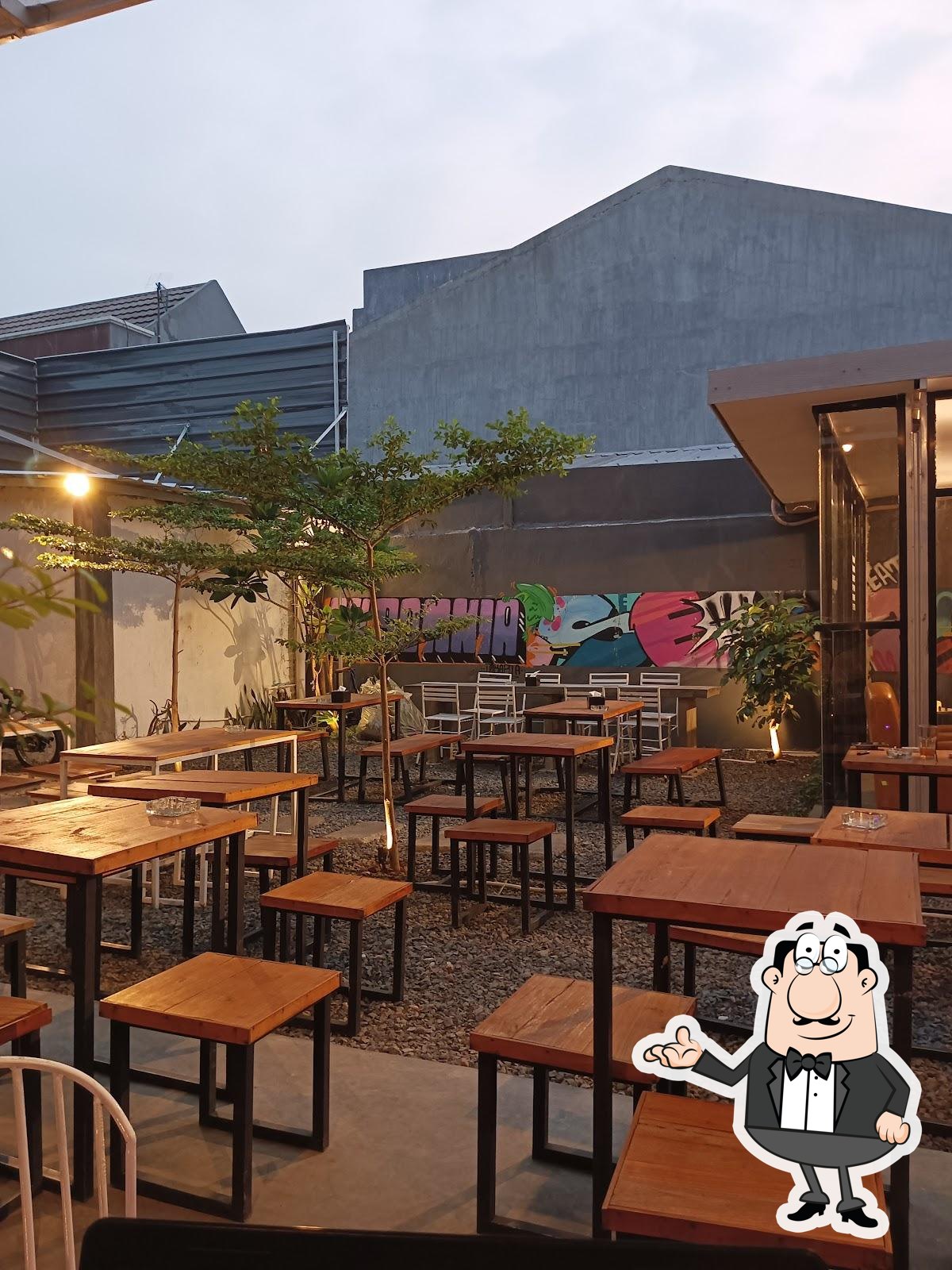 INSOMNIA JAKARTA, East Jakarta - Restaurant menu, prices and reviews