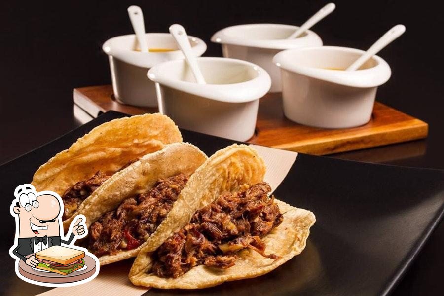 Fonda el Norteño restaurant, Mexico City, Laguna de Mayran 258 ...