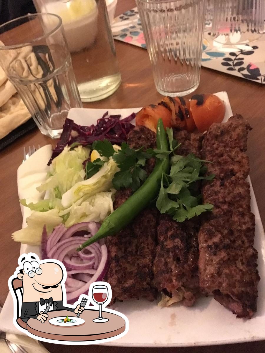 Azadi Restaurant, Oslo, Grønland - Restaurant menu, prices and reviews