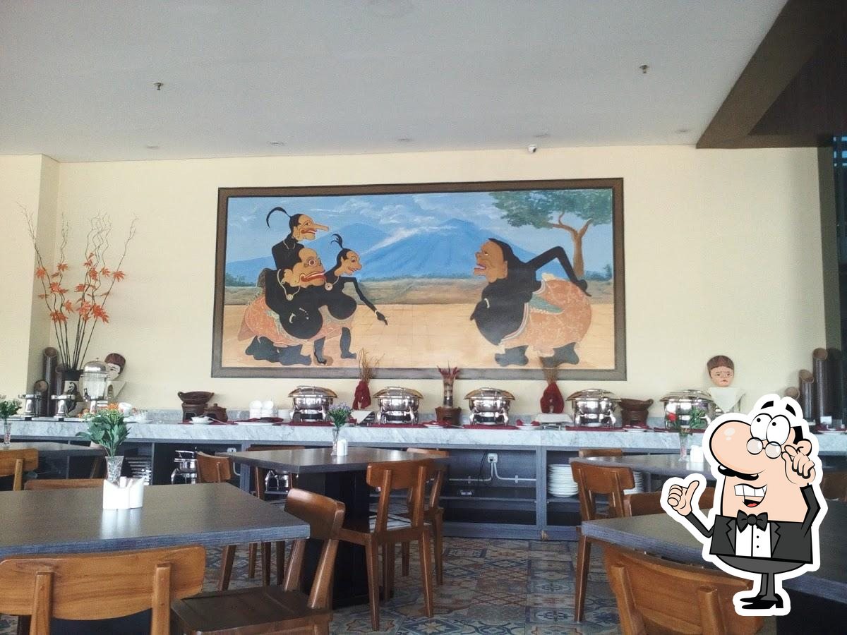 Tlogo Putri Restoran restaurant, Bekasi Regency - Restaurant menu and ...