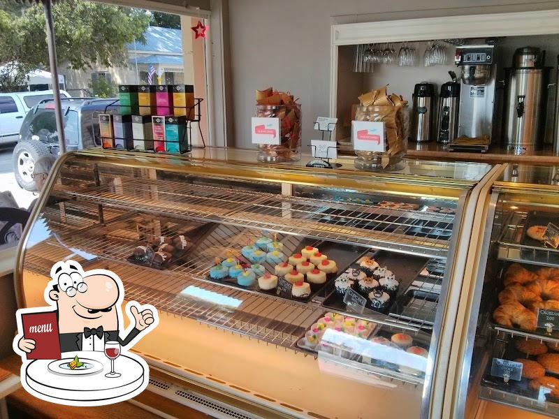 Bear Moon Bakery Cafe in Boerne - Restaurant menu and reviews