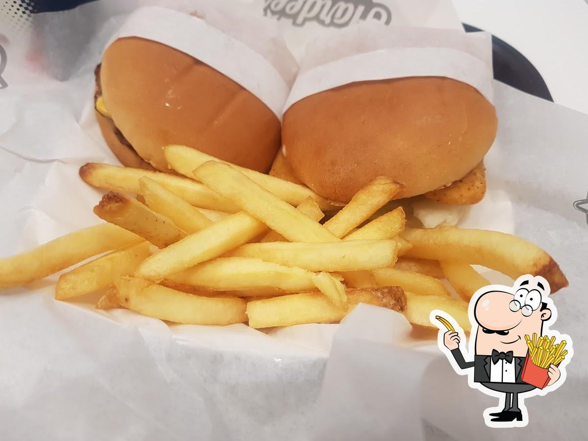 Hardee's restaurant, Abu Dhabi - Restaurant reviews