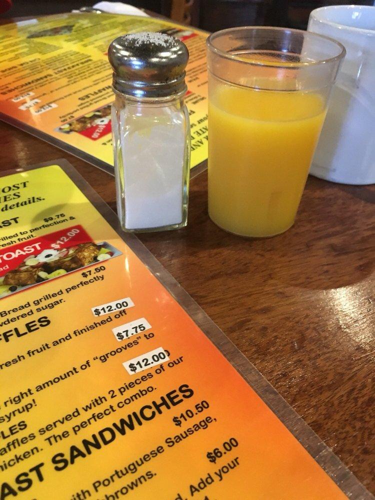 Menu at Daddy O's Restaurant, Lihue