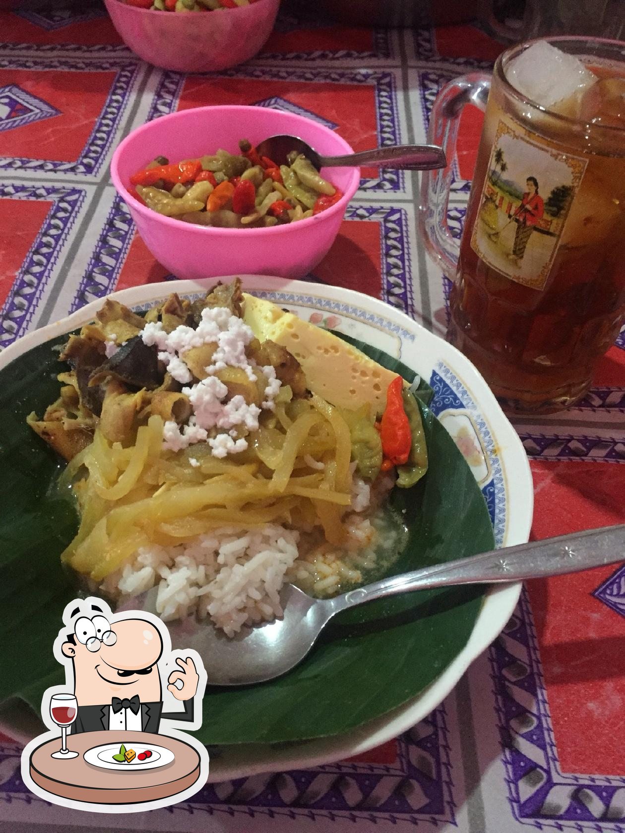 Nasi Liwet Yu Sani Solo Baru 1, Sukoharjo - Restaurant reviews