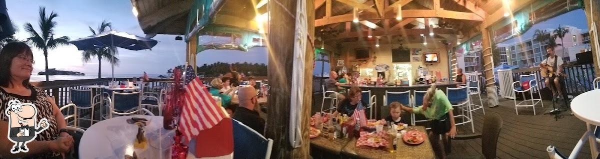 Barnacle Barney's Tiki Bar and Grill in Marathon - Restaurant reviews