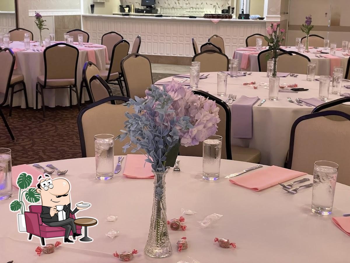 Via Roma Event Center & Ristorante, North Royalton - Restaurant menu ...