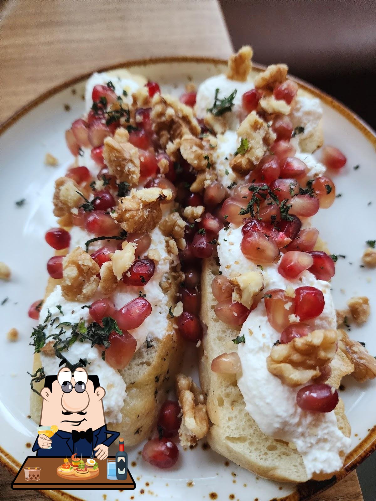 Ladybug Wine Bar in Toronto - Restaurant reviews
