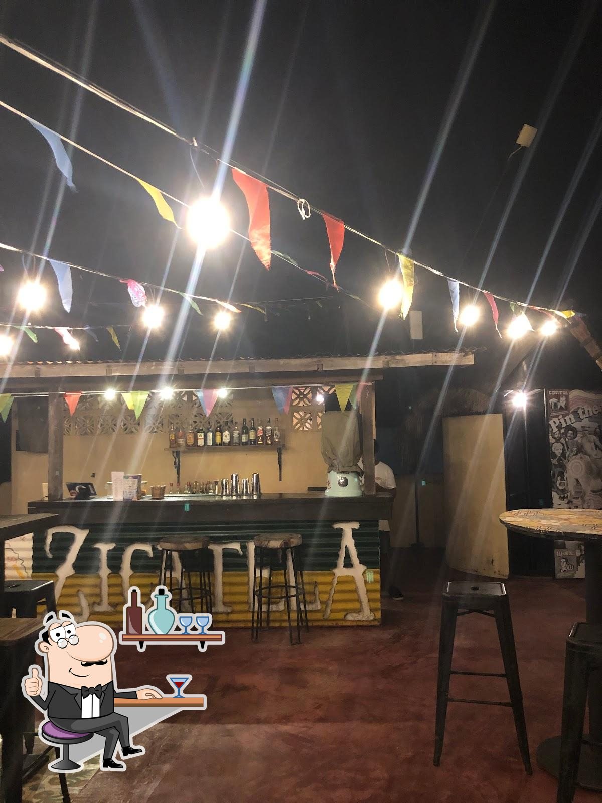 Loose Keys pub & bar, General Luna - Restaurant reviews