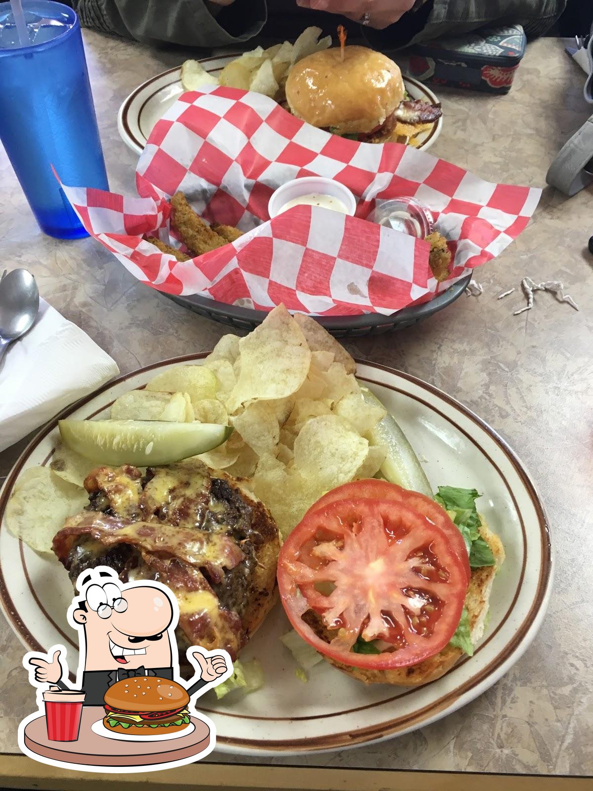 Seven Slot Grille, Reed City - Restaurant menu, prices and reviews
