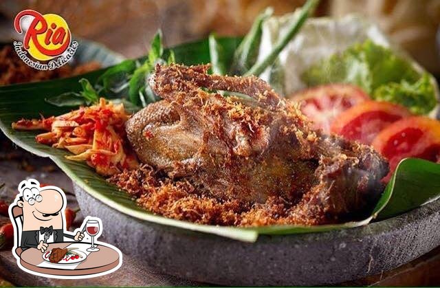 Ria Indonesian Restaurant, Surabaya, Jl. Kombes Pol. M. Duryat No. 7 ...
