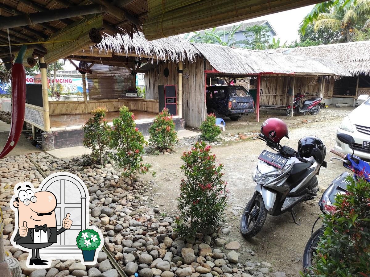 Warung Sate Janda cafe, Bogor - Restaurant reviews
