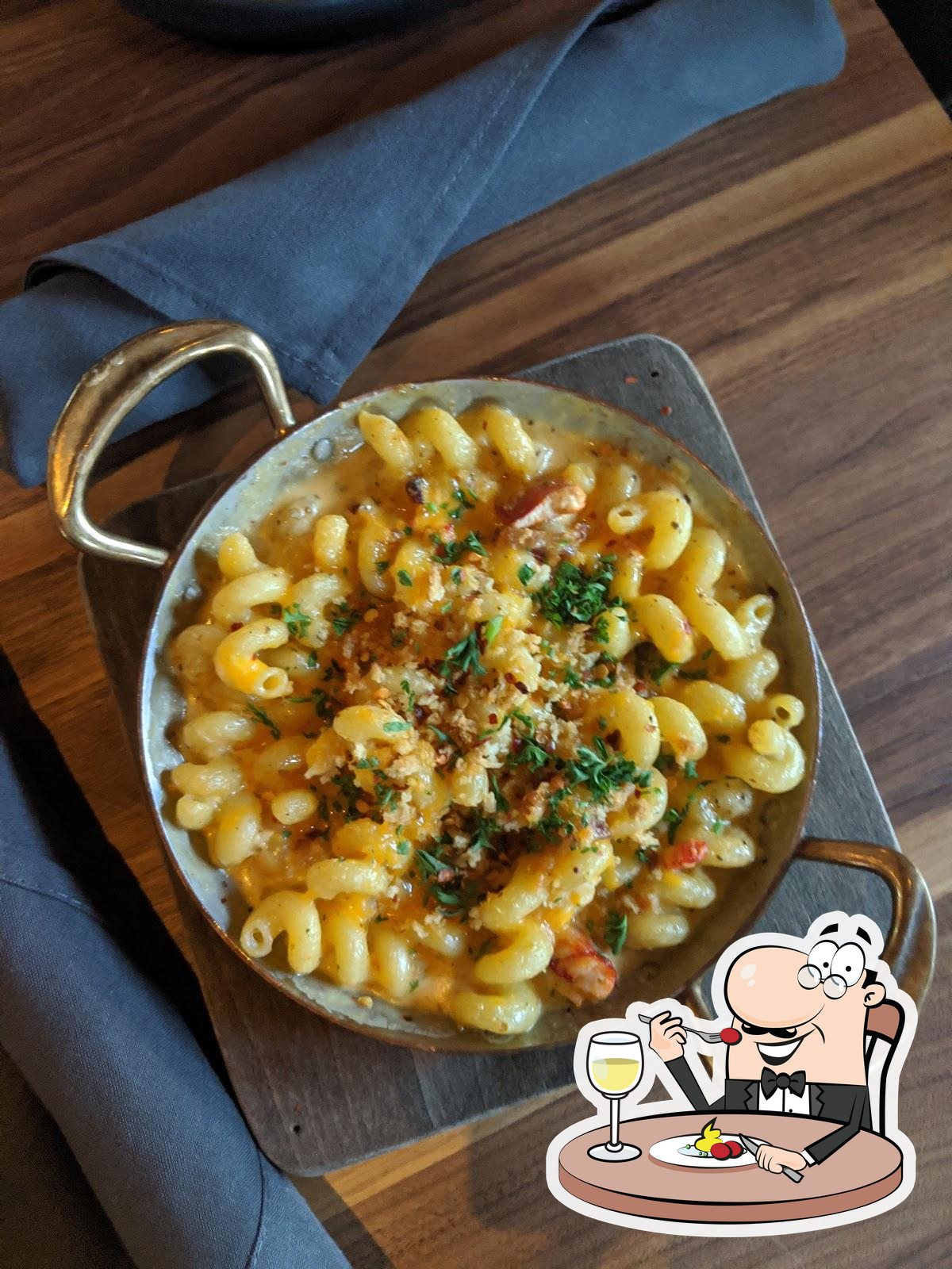 Baldamar, 1642 County Road B2 W in Roseville - Restaurant menu and reviews