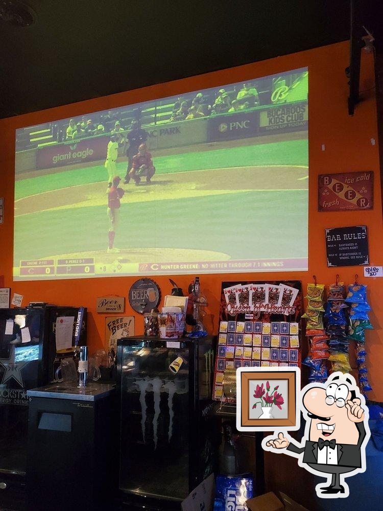 The Throttle Bar in New Lebanon - Restaurant menu and reviews