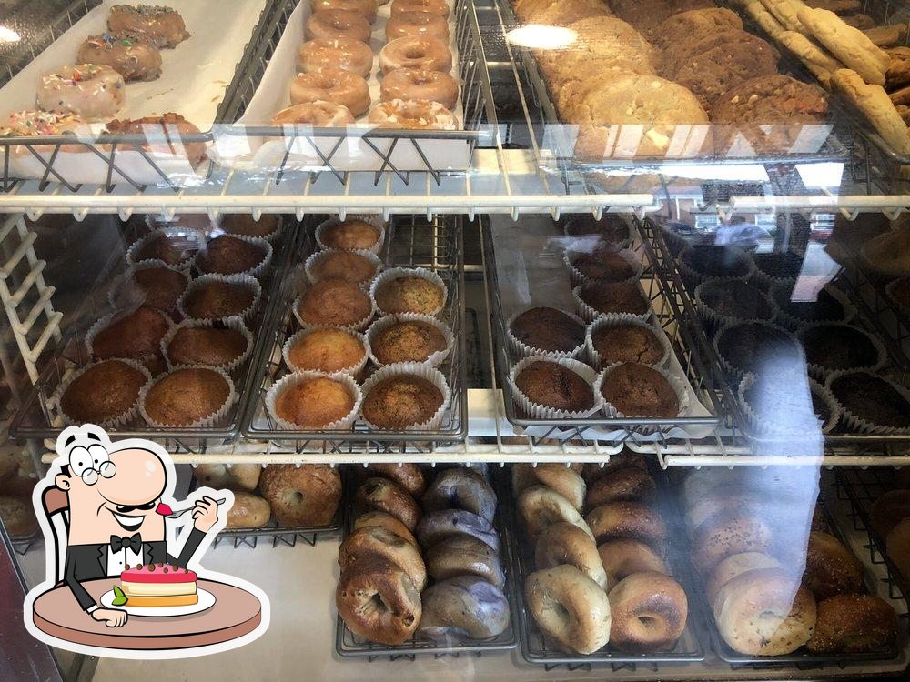 Acorn Coffee Shop in Elon - Restaurant reviews