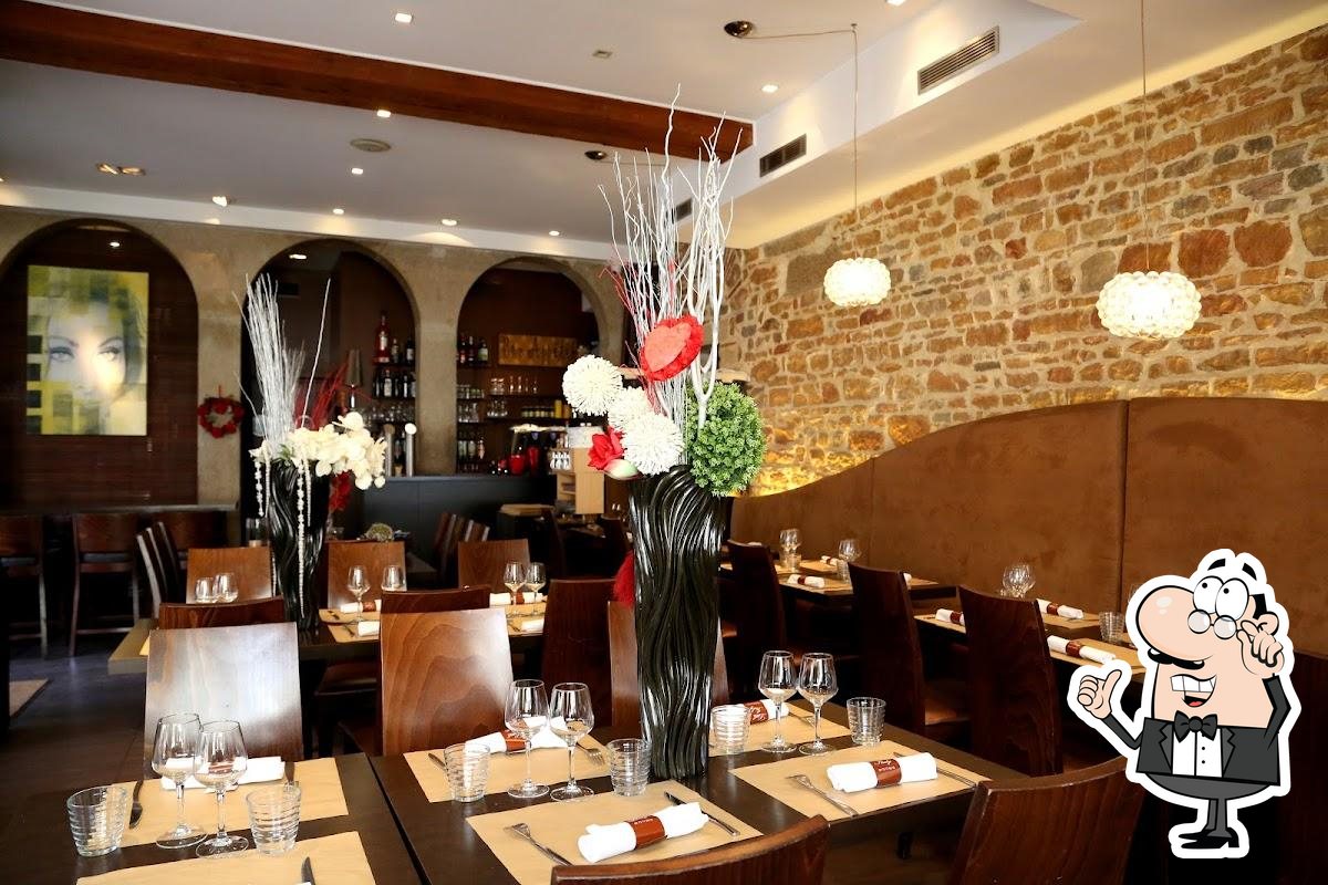 Little Italy lyon 2 restaurant, Lyon, 2 Pl. Antoine Vollon - Restaurant ...