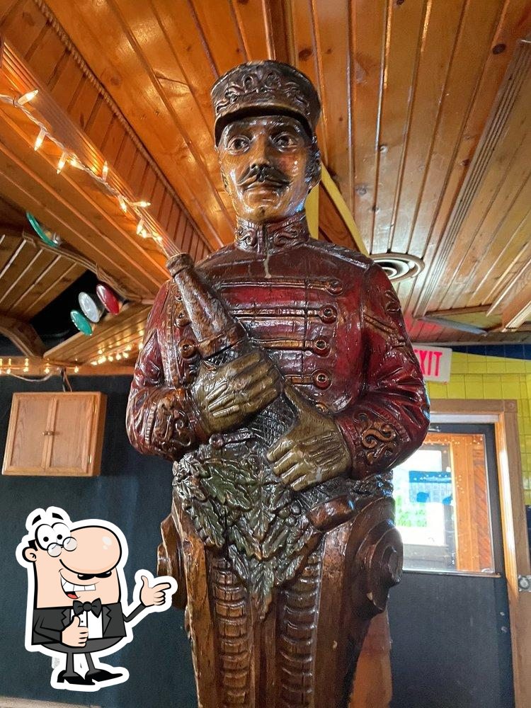 Blue Goose Inn in Saint Clair Shores - Restaurant menu and reviews