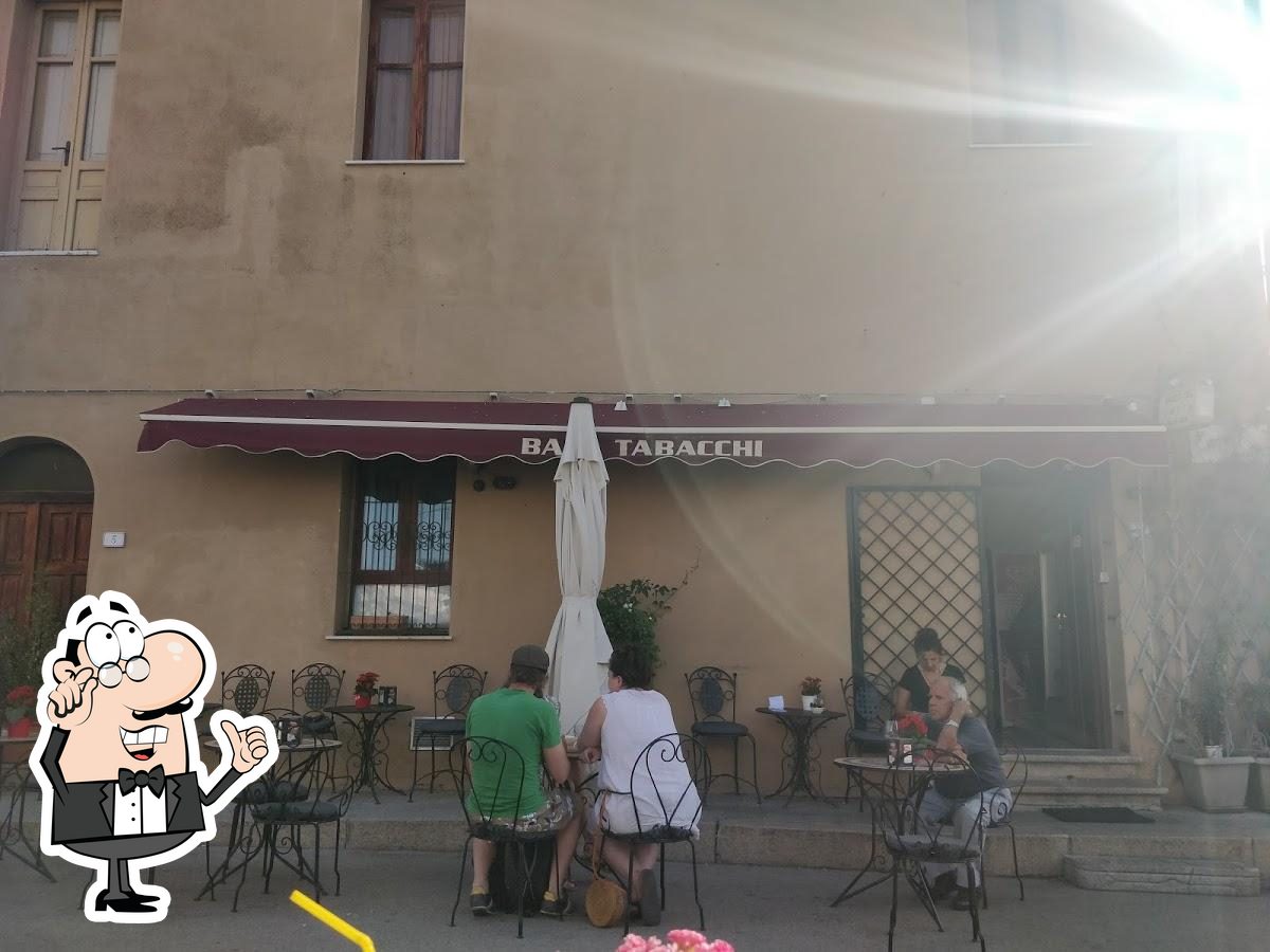 Bar Tabacchi, San Pantaleo - Restaurant reviews