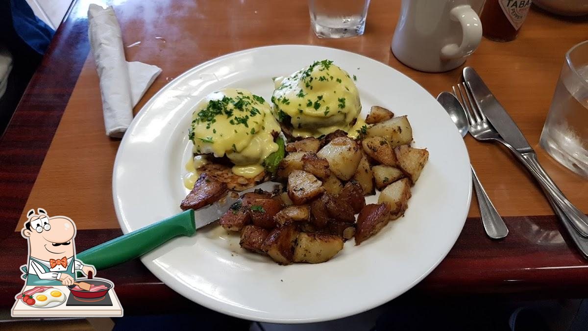 Del Monte & grill & cafe in Monterey - Restaurant menu and reviews