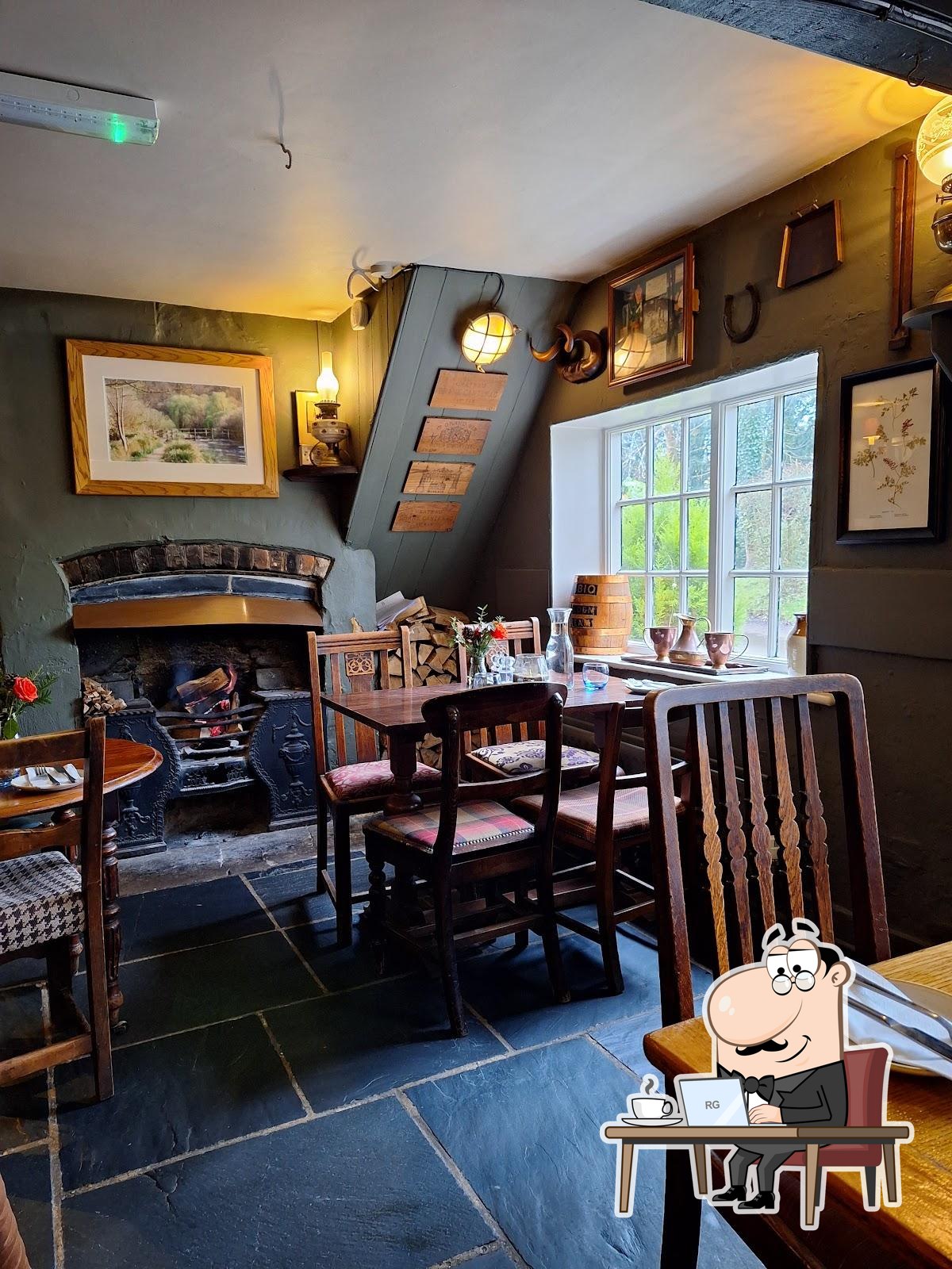 The Bush Inn, New Alresford - Restaurant menu, prices and reviews
