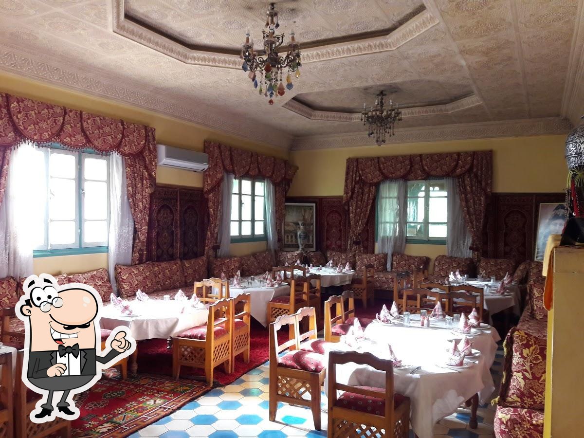 Hôtel Kasbah Asmaa midelt فندق قصبة أسماء ميدلت restaurant, Midelt ...