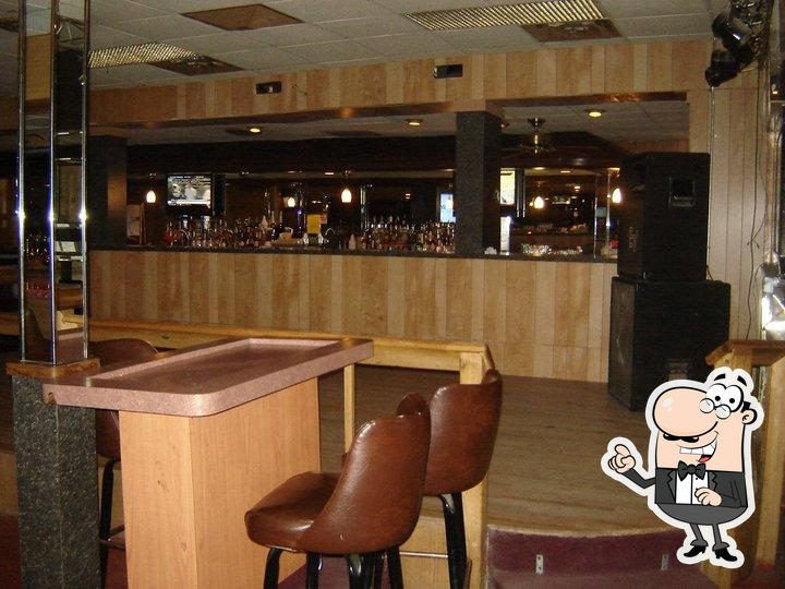 Fifty Yard Line, Chicago, 79th - Restaurant menu, prices and reviews