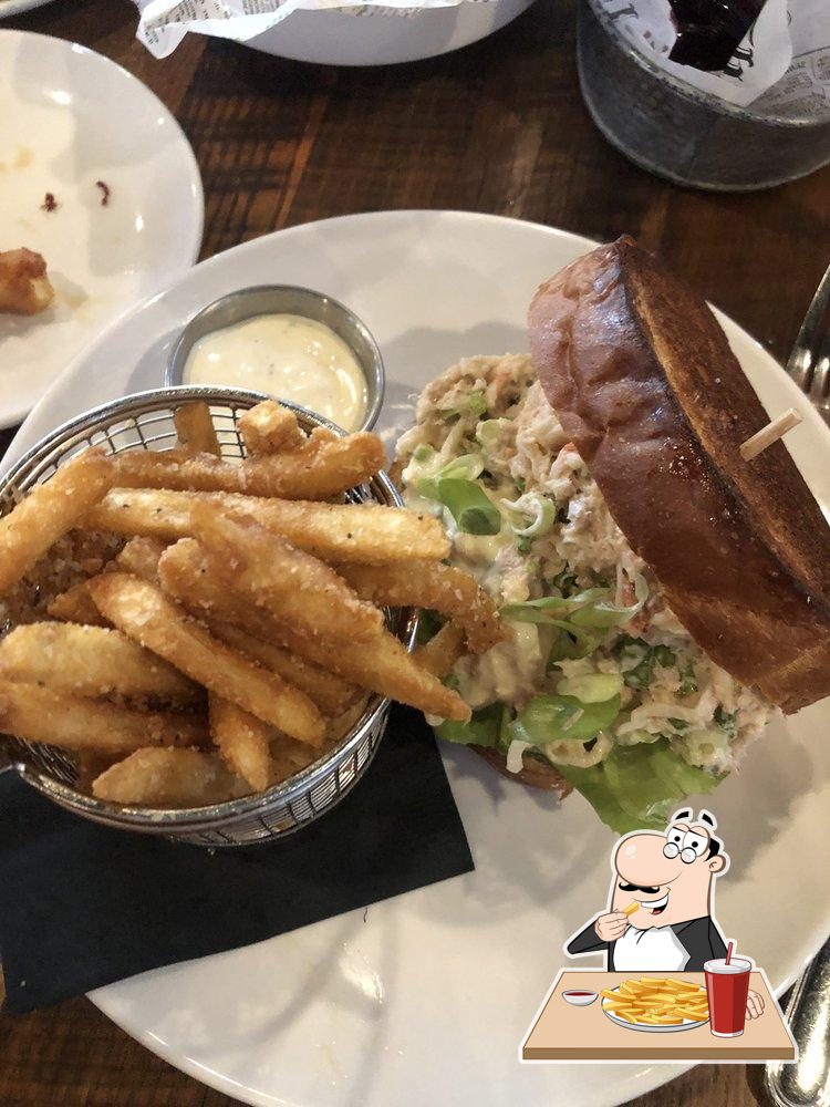 MC's Tap House, Brooklyn Park - Restaurant menu, prices and reviews
