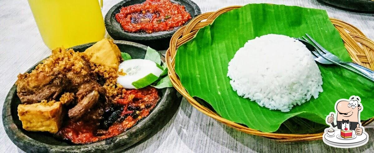 Sari Rasa Ayam Penyet restaurant, Balikpapan - Restaurant reviews