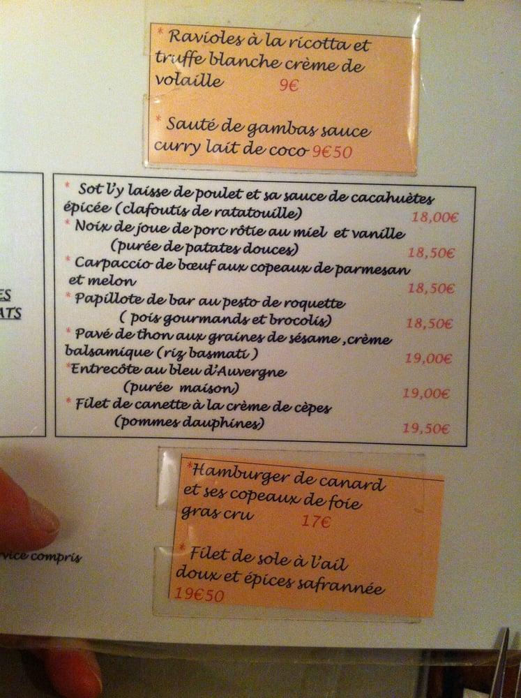 Menu at Le Coude Fou pub & bar, Paris