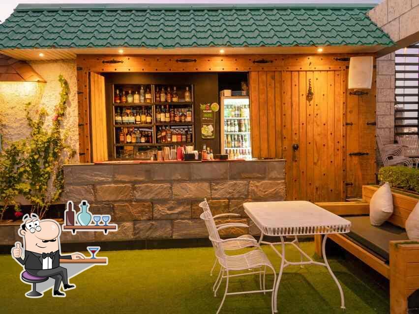 Malt Daddy Bar - Bottles On MRP, Jaipur - Restaurant menu and reviews