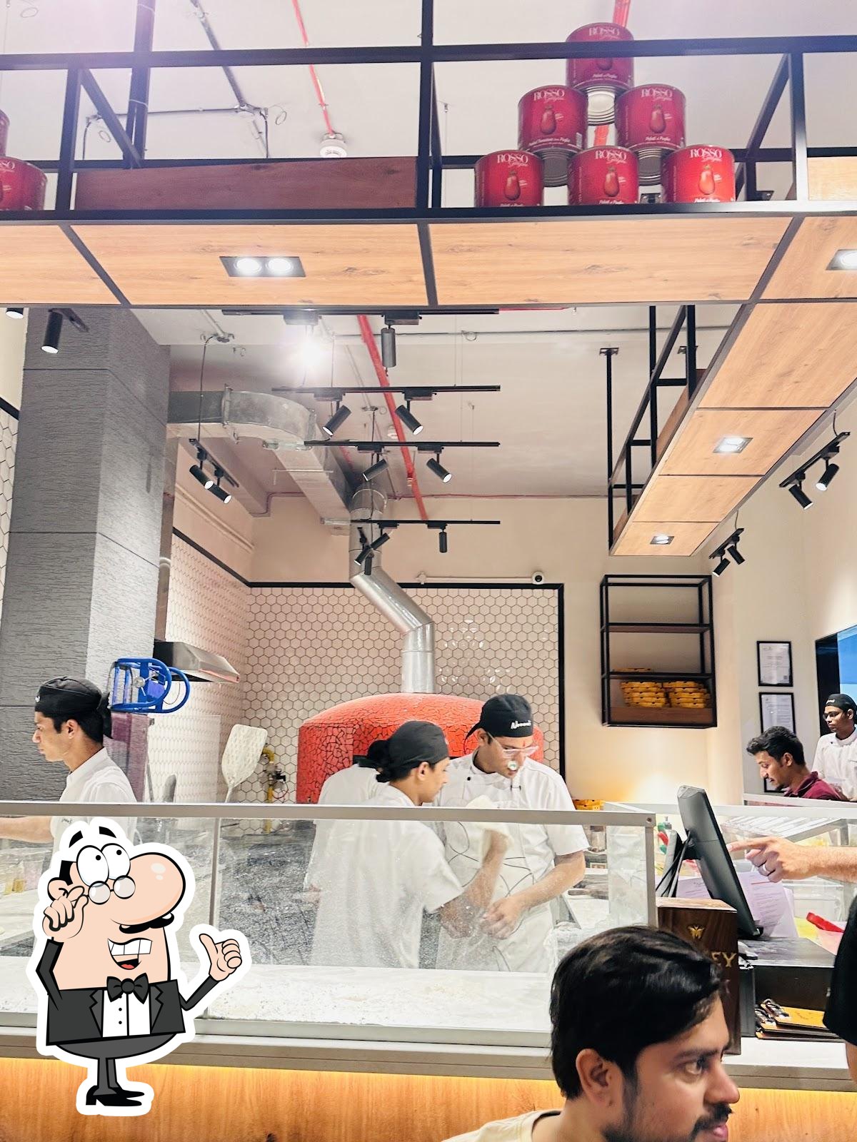 Si Nonna's - the Original Sourdough Pizza NIBM Pune, Pune - Restaurant ...