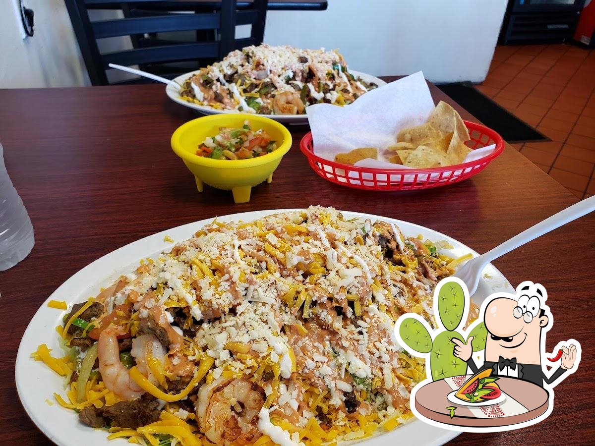 Chuy's Taco Shop in San Diego - Restaurant menu and reviews