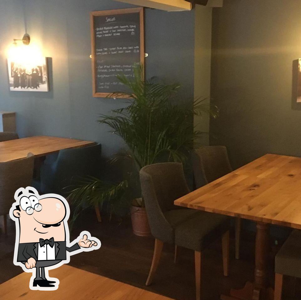 Axe and Compass in Hemingford Abbots - Restaurant reviews