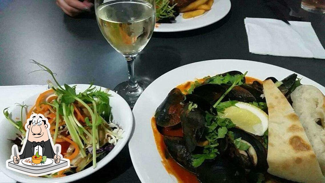 Freemasons Hotel, 79 Marine Terrace & Durlacher Street Geraldton in ...