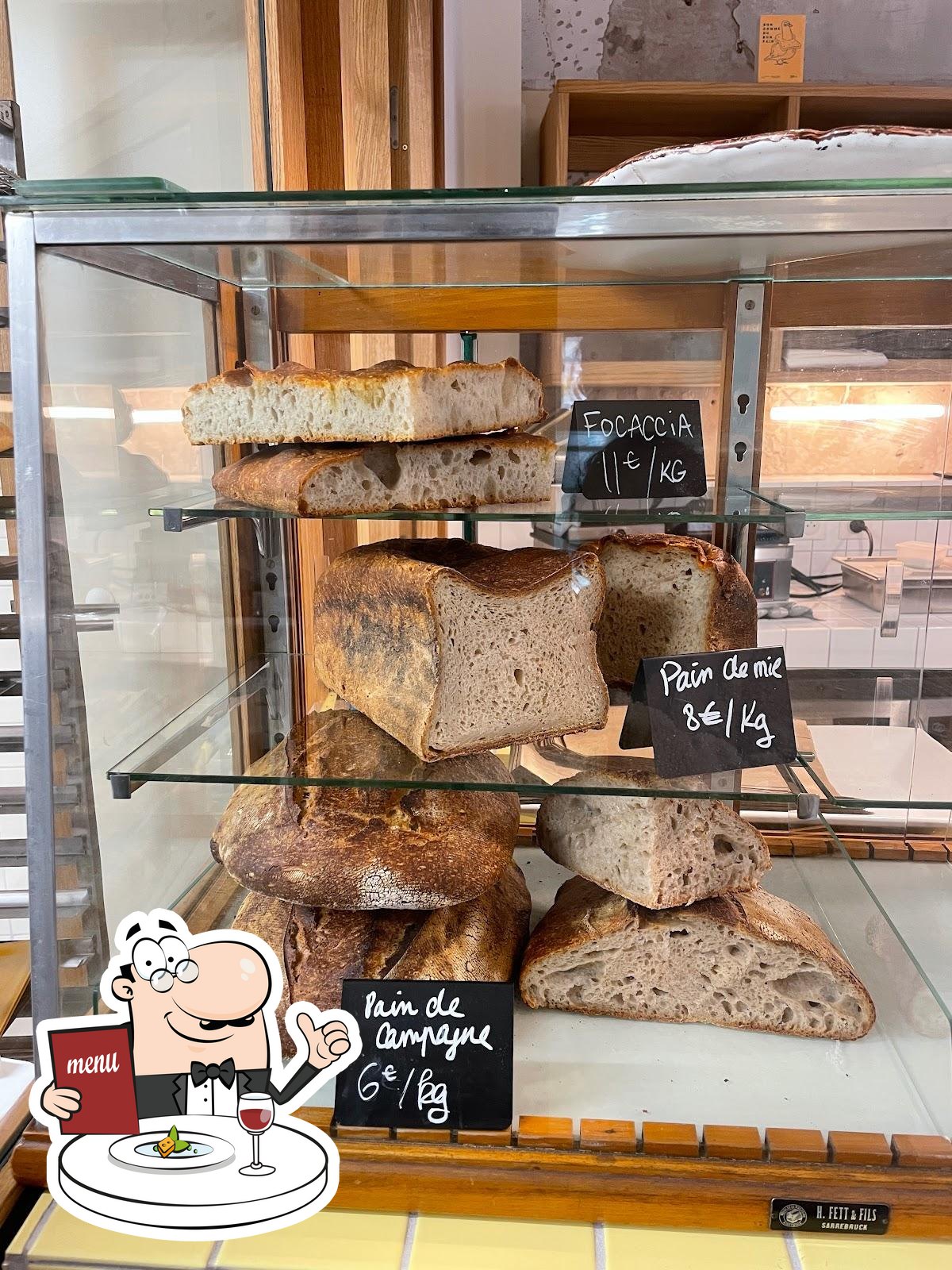 Petrin Couchette pub & bar, Marseille - Restaurant reviews